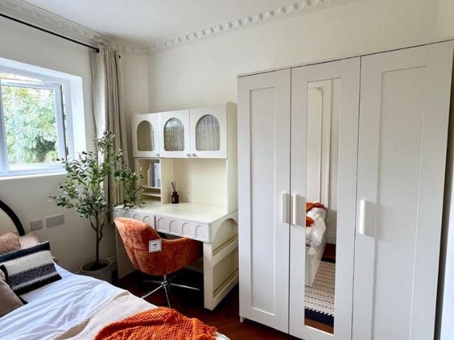 Studio to rent