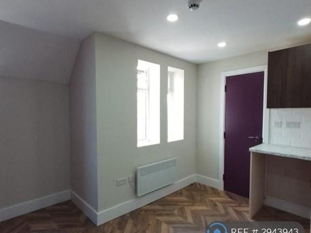 Studio to rent
