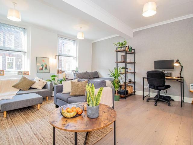 Studio to rent