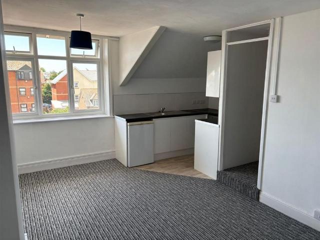 Studio to rent