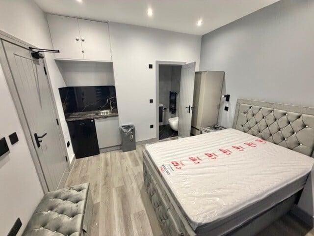 Studio to rent