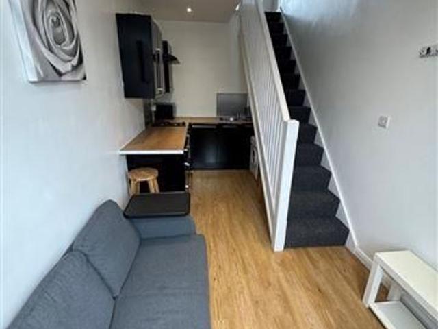 Studio to rent