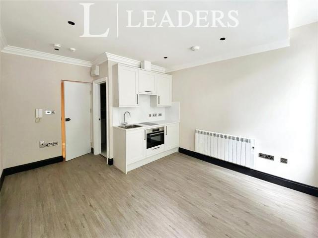 Studio to rent