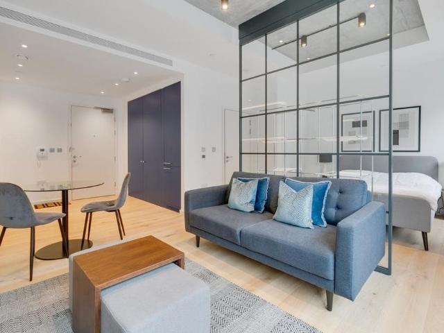 Studio to rent