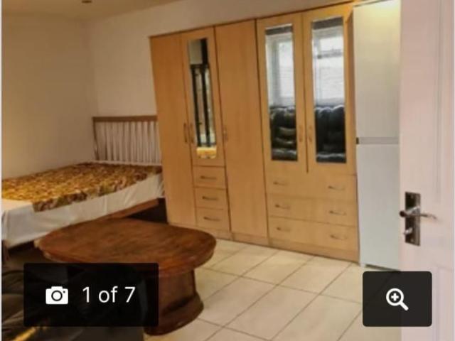 Studio to rent