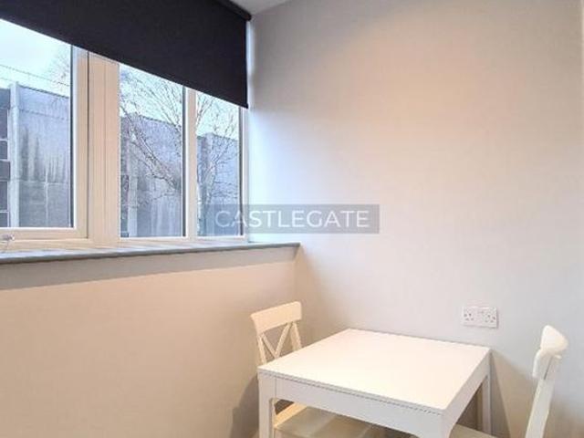 Studio to rent
