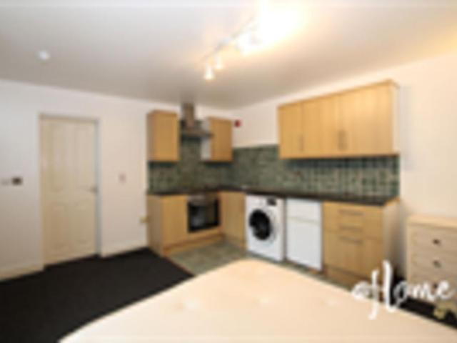 Studio to rent