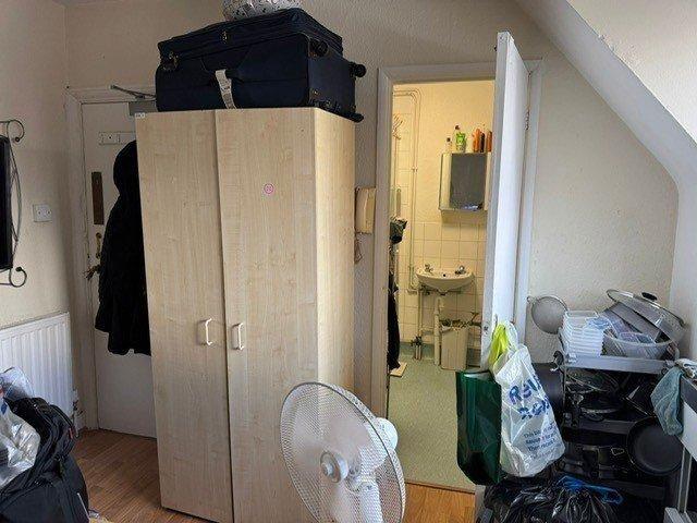 Studio to rent