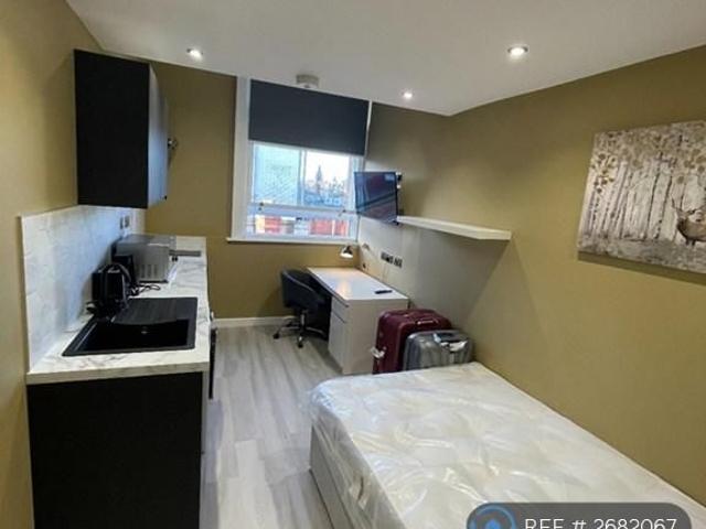 Studio to rent