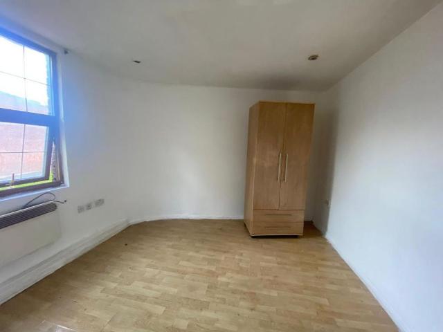 Studio to rent