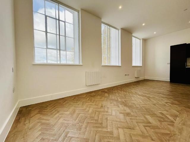Studio to rent