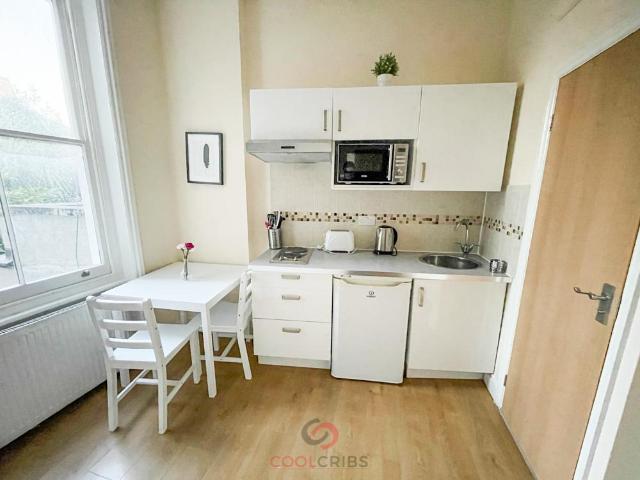Studio to rent