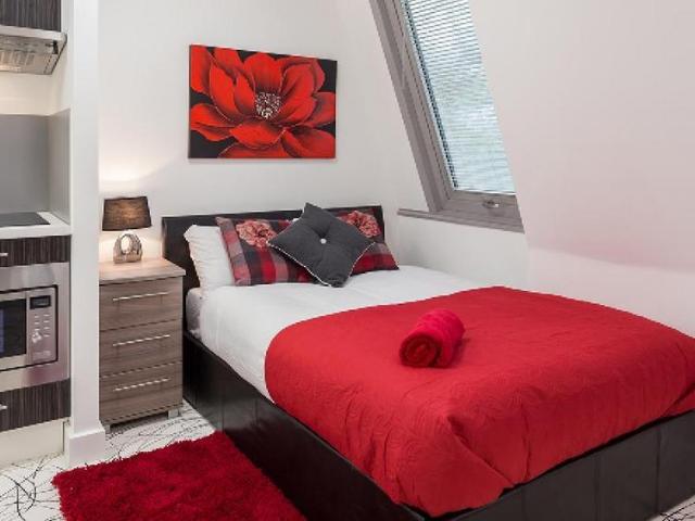 Studio to rent