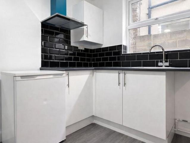 Studio to rent