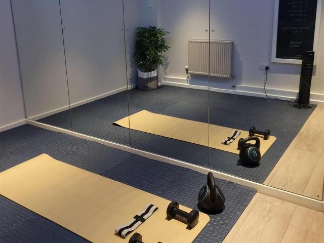 Studio to rent