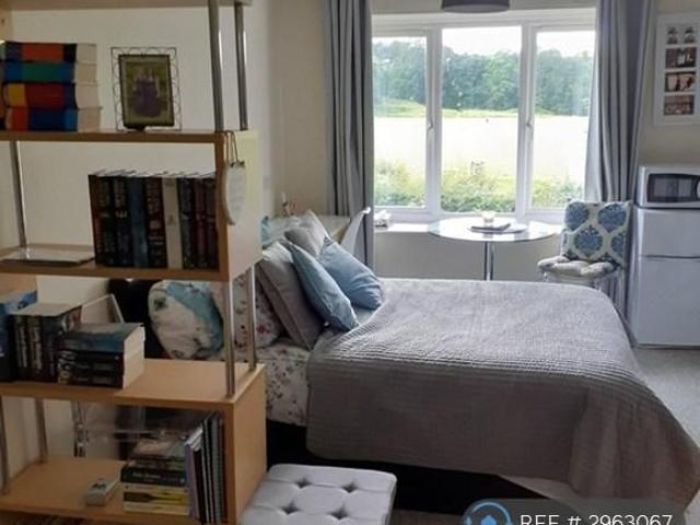 Studio to rent