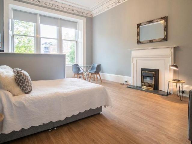Studio to rent