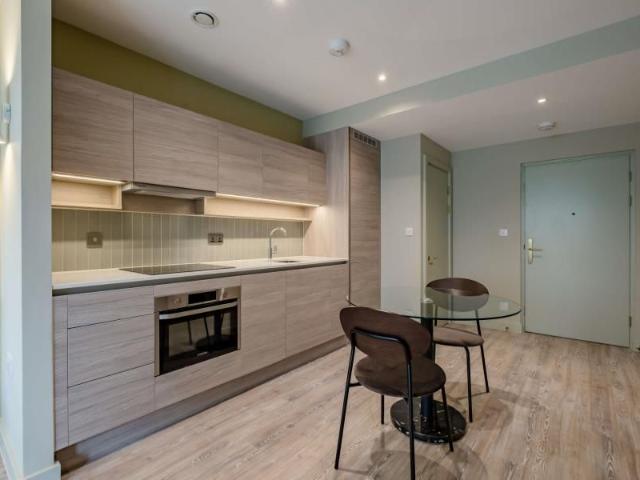 Studio to rent