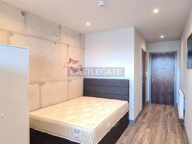 Studio to rent
