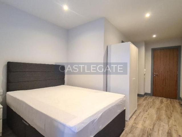 Studio to rent