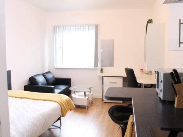 Studio to rent