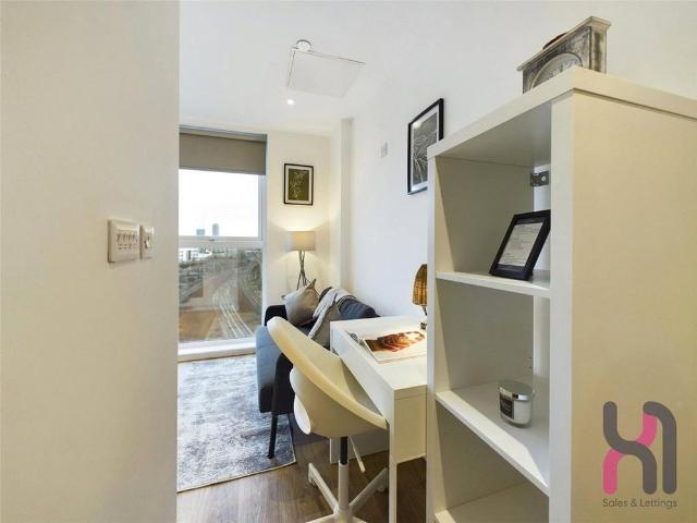 Studio to rent