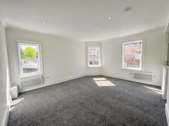 Studio to rent
