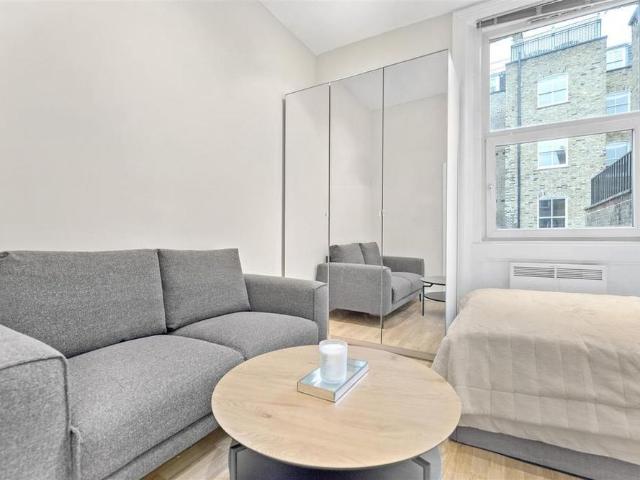 Studio to rent