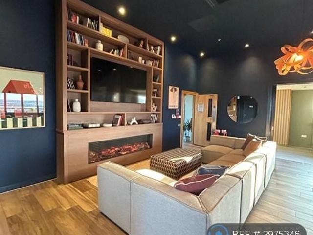 Studio to rent