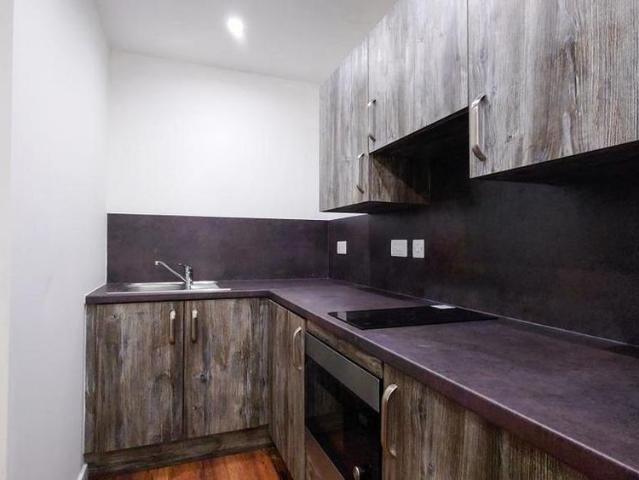Studio to rent