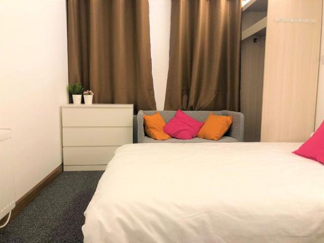 Studio to rent