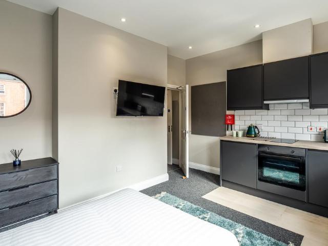 Studio to rent