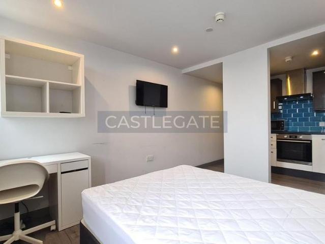 Studio to rent