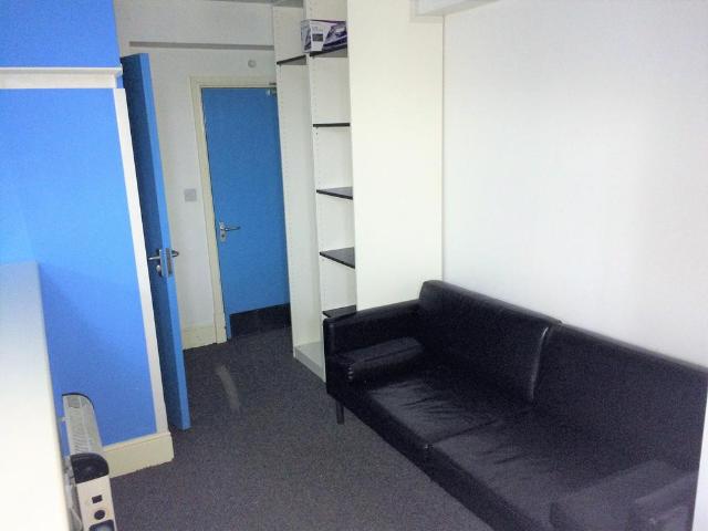 Studio to rent