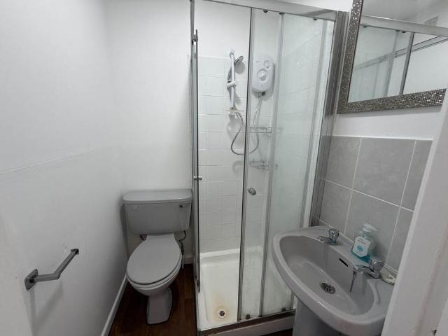 Studio to rent