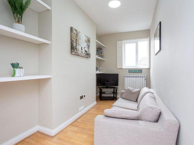 Studio to rent