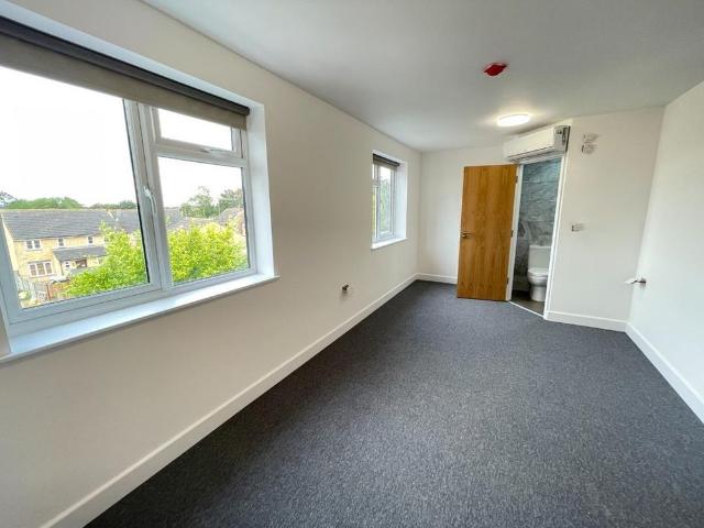 Studio to rent
