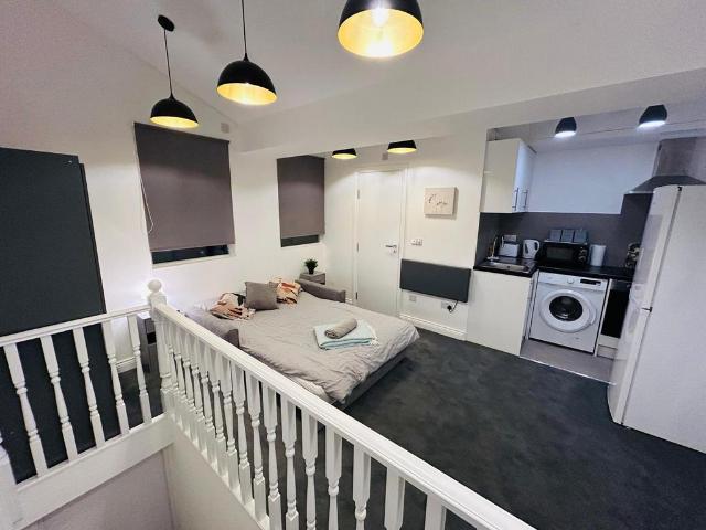 Studio to rent