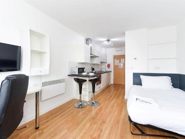 Studio to rent