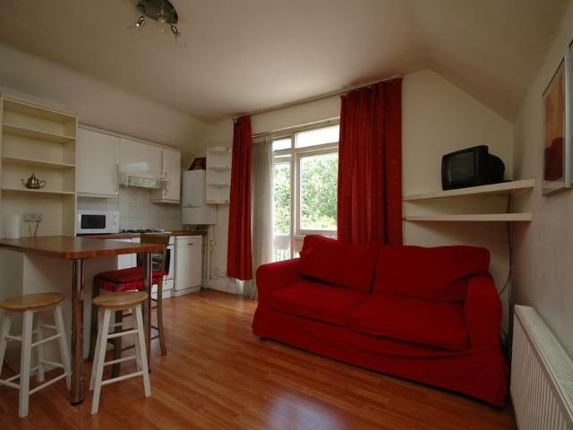 Studio to rent