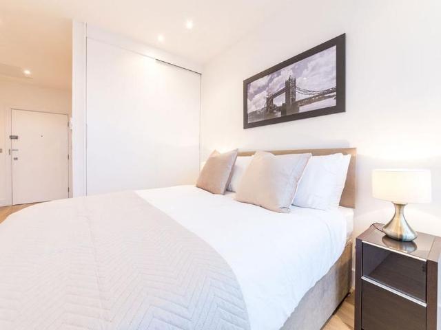 Studio to rent