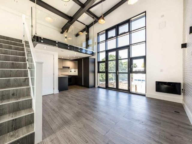 Studio to rent