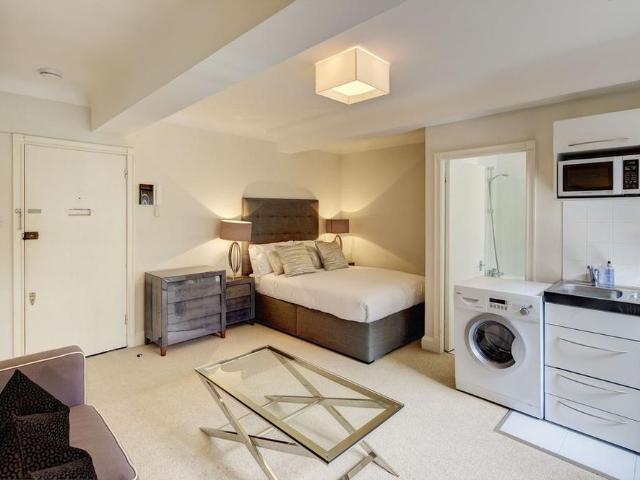Studio to rent
