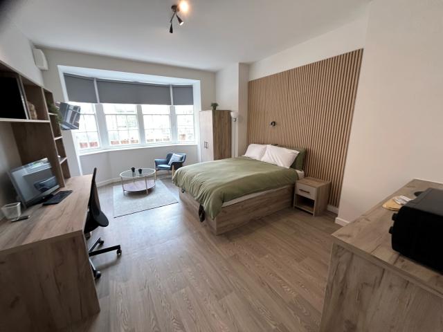 Studio to rent