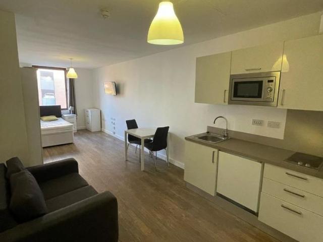 Studio to rent