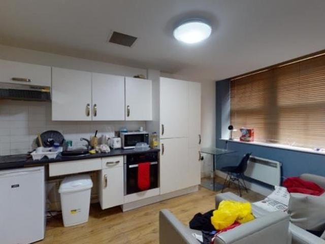 Studio to rent