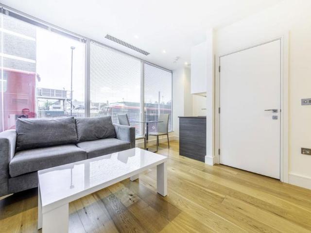 Studio to rent