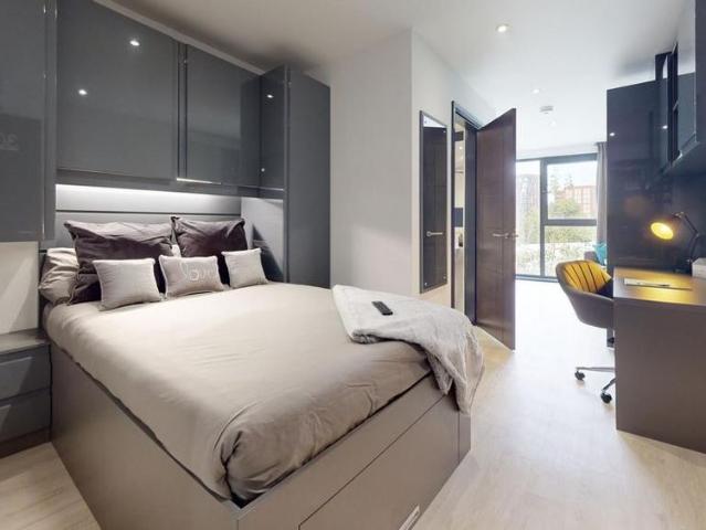 Studio to rent