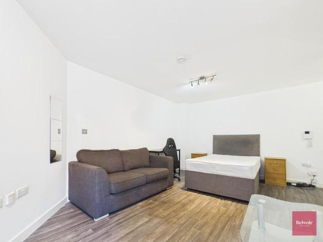 Studio to rent