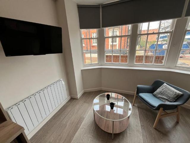 Studio to rent